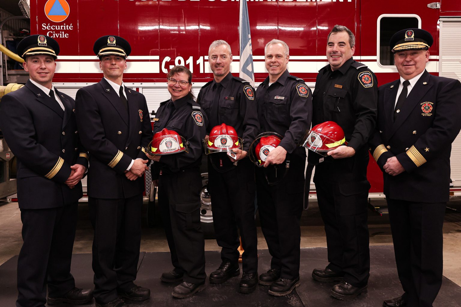 Une première femme pompière nommée lieutenant - L’Écho de la Tuque